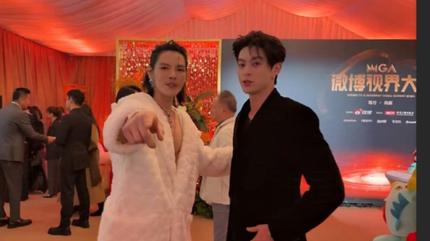 【向佐】微博视界大会后台直播!王鹤棣 侯明昊 林一 十个晴天 周也 翟...