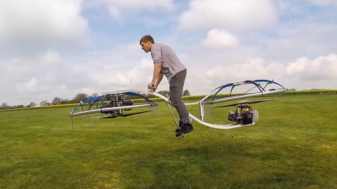 国外大神自制简易飞行器,竟然真的能上天!这是飞行自行车?