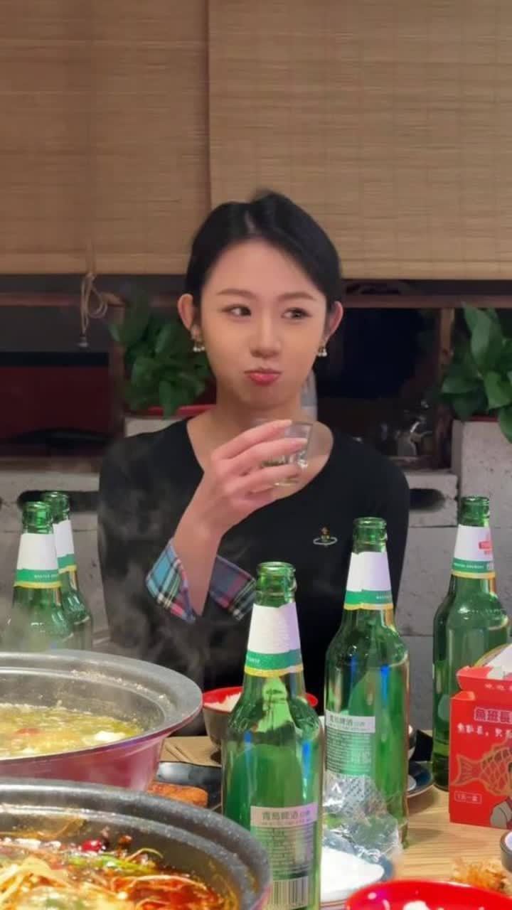 这是一条撒娇视频!#腼腆害羞内向社恐文静小女生
