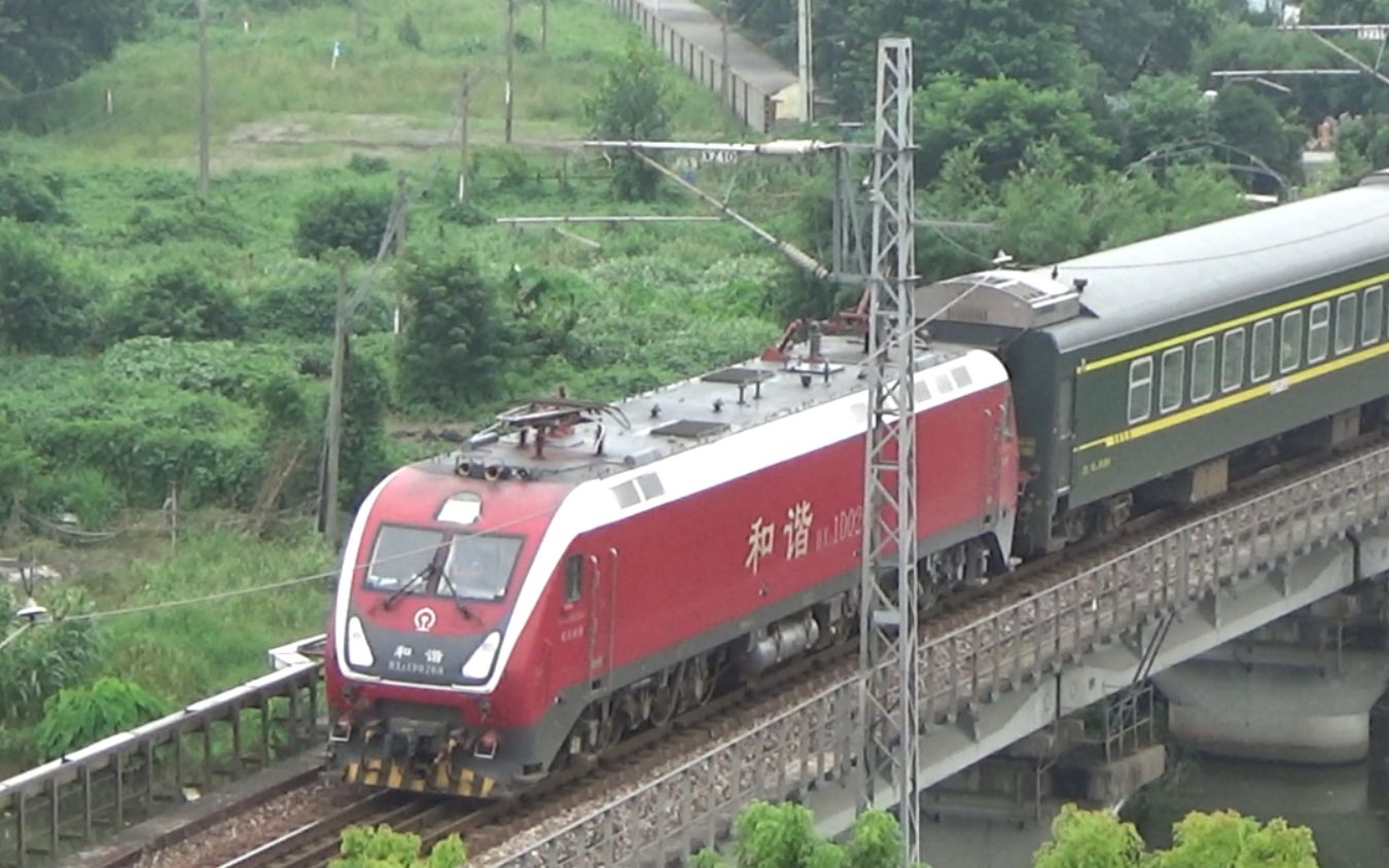 【中国铁路】K422次 HXD1D-0268[萧浙联络线][红宝石家具市场]【...