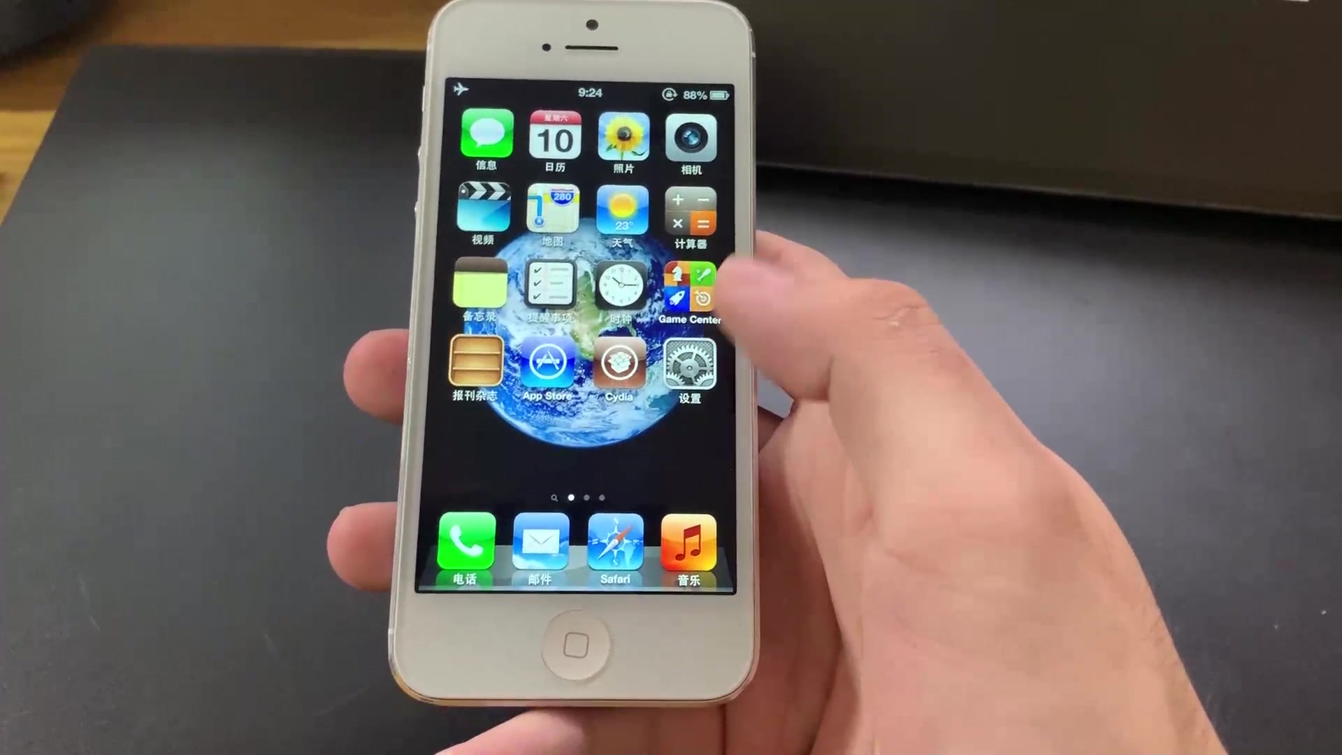 【开箱】200软妹币=国行随意降级的iPhone5?(附iOS6iOS8软件使用...