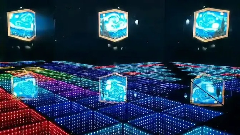 现在的科技越来越发达,这个3D空间效果做得真不错