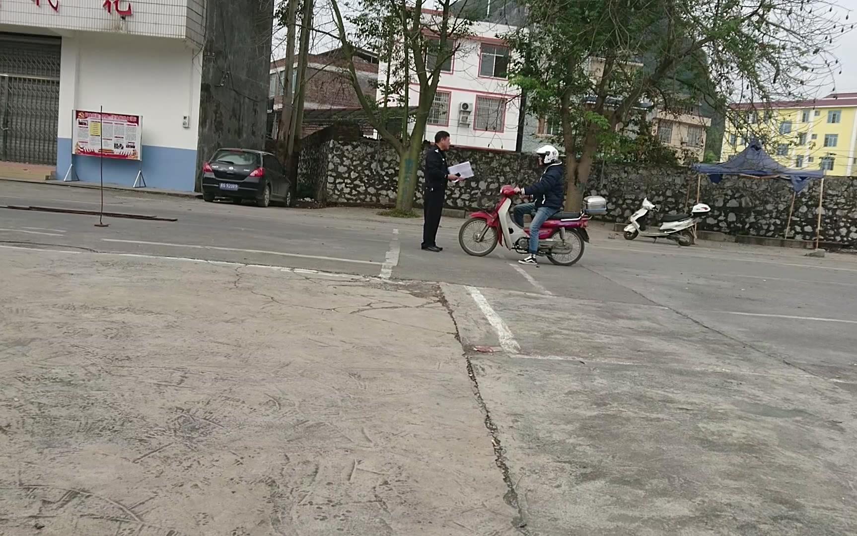 广西忻城县摩托驾驶证E证科二考试