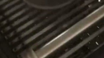 连续提升机升降机提升设备调试安装完毕