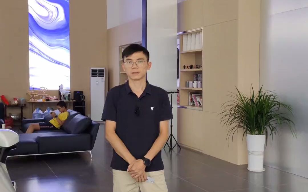 深蓝SL03使用指南 车辆启动至车辆行驶