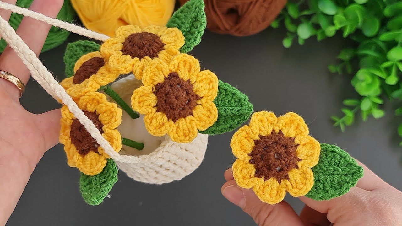 【钩针教程】适合初学者的钩针教程:如何用毛线钩针制作好看的工艺...