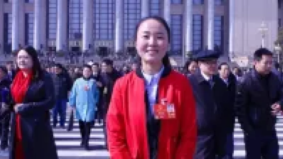 两会前 人大代表都在忙什么?