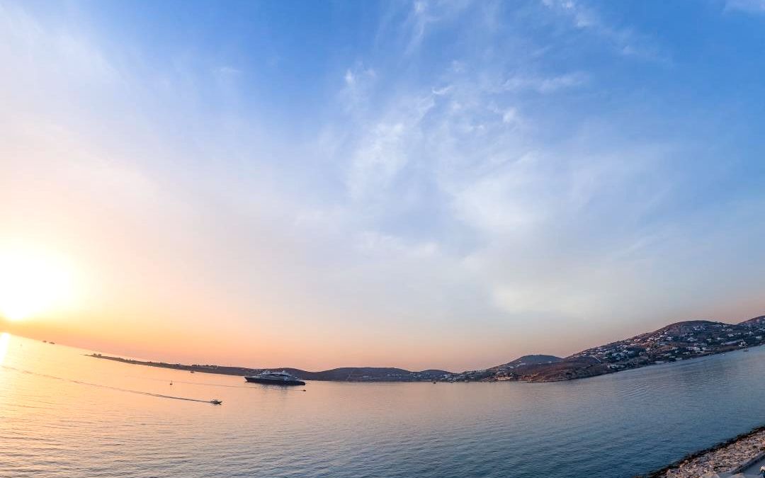 你敢相信吗,这个短视频竟然是用一张360全景图转换成的