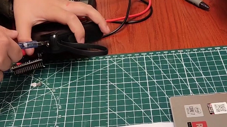 小学生教Arduino教学视频1~Arduino nano+米思齐点亮LED灯及电路...