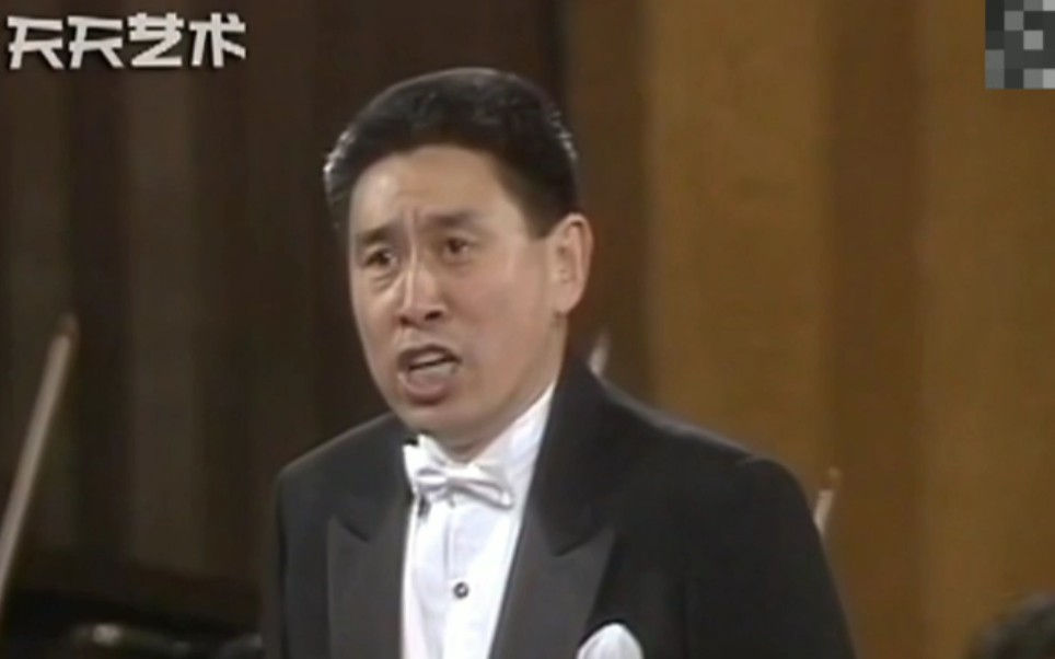 歌唱家程志深情演唱艺术歌曲《多情的土地》