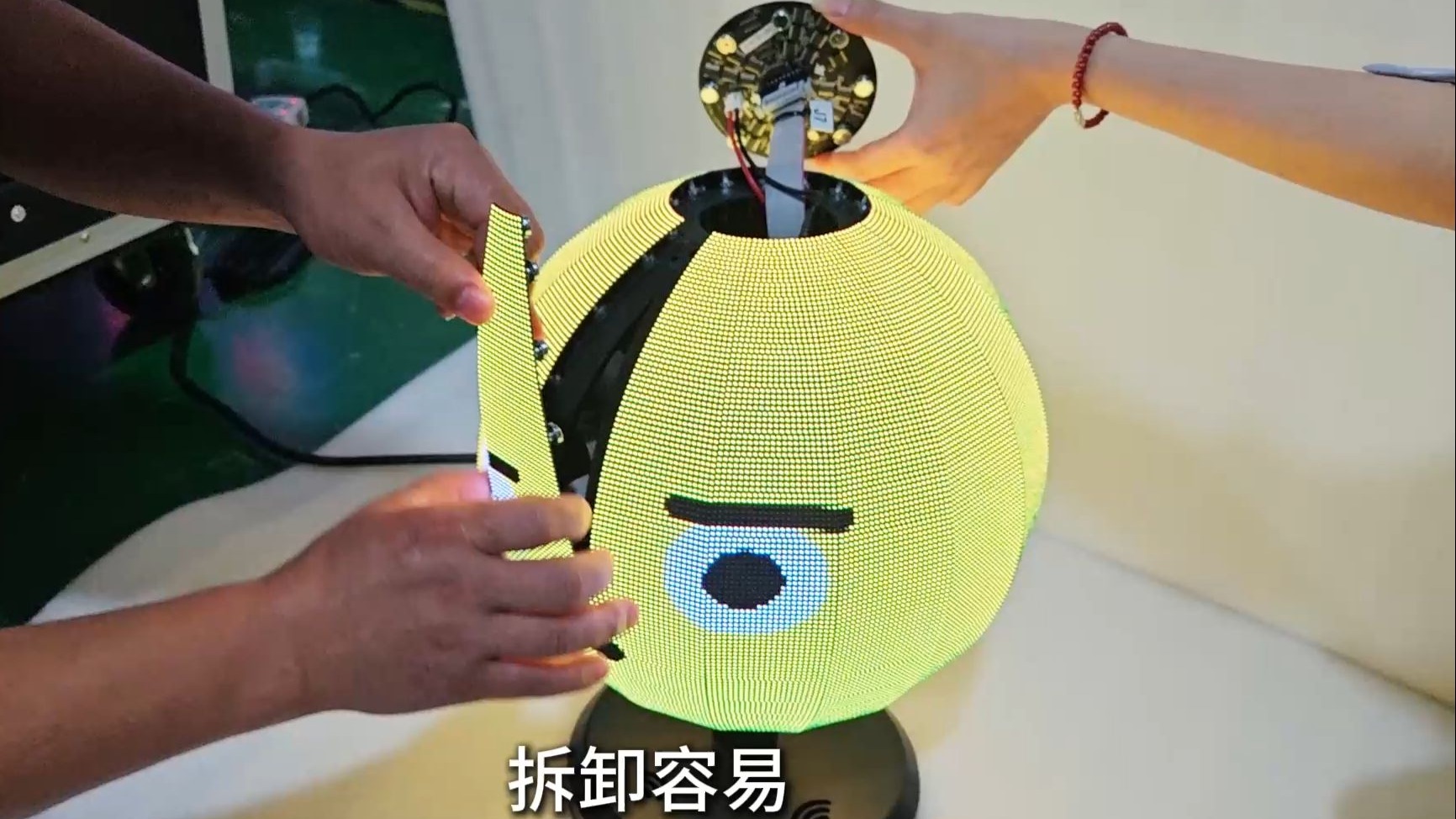 简单快捷!LED球形屏安装拆卸演示