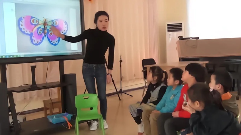 大班美术《风筝飞上天》视频+教案+课件+反思