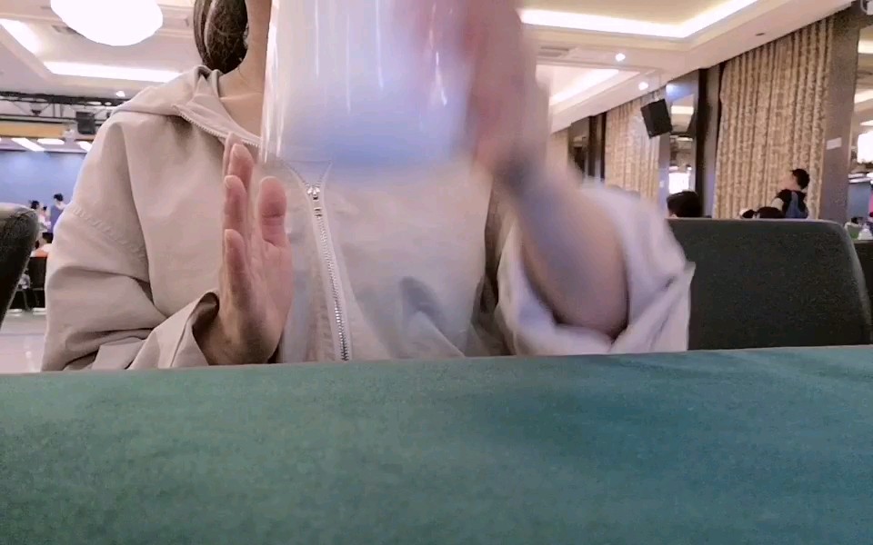 曾经风靡一时的杯子舞动作分解