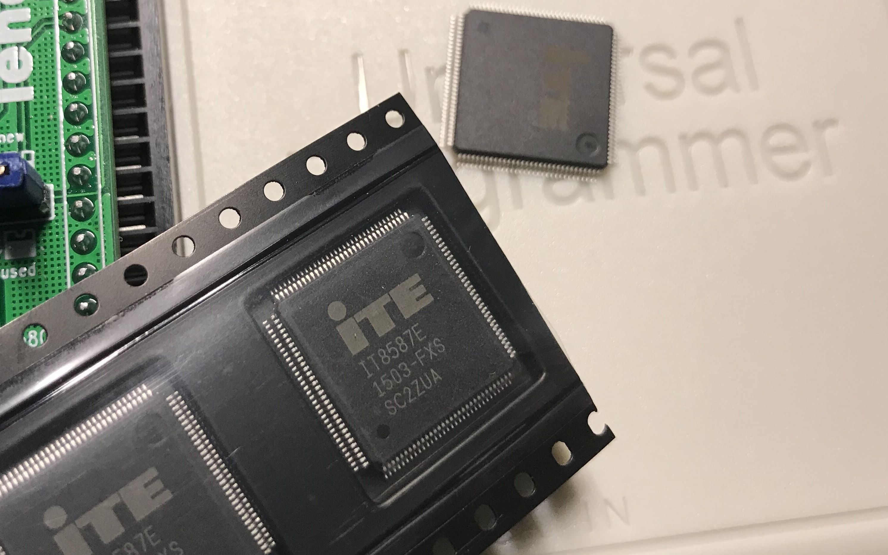 ...的P775DM2刷EC程序,结果变成大板砖。看老哥我怎么给它整活了!