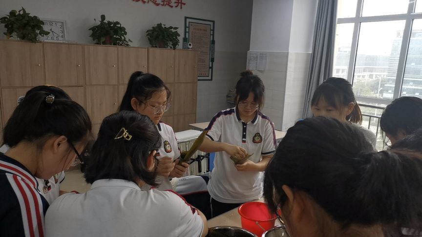 端午节特别活动,进行传统文化教育!
