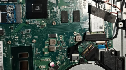 联想V310清理显卡和CPU的灰尘重新刷导热硅脂。