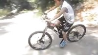 自行车漂移教程