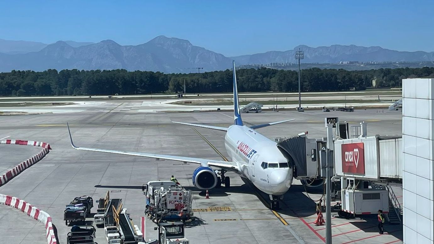 【飞行纪录】VF3041 (TC-JFT) 土耳其Ajet航空 波音B737-800 ...