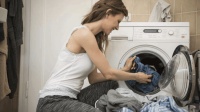 不是所有的衣服都能用洗衣机洗, 这4种常见的洗衣误区你做过几个