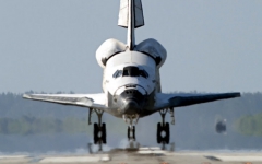 iOS航天飞机降落模拟