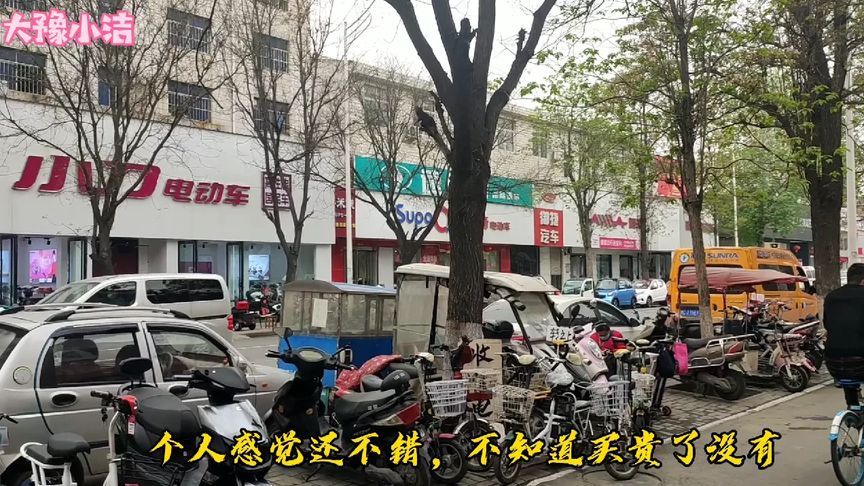 在洛阳最大的电动车市场买电动车,选购了两千多的小刀,买贵了吗