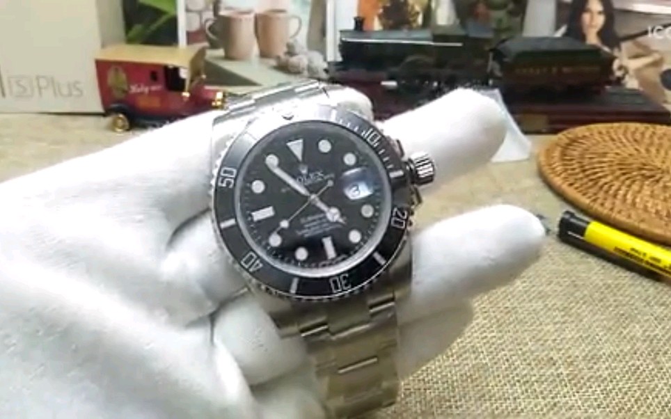 评测讲解 劳力士黑水鬼机械手表使用说明 怎么调日历日历拆卸表带教程
