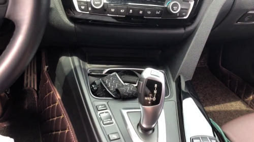 自动挡汽车怎么开,老司机详细介绍操作,看完秒懂