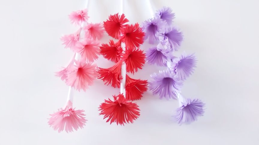 很简单的立体花折纸,折几朵放在桌子上太漂亮了,手工折纸视频