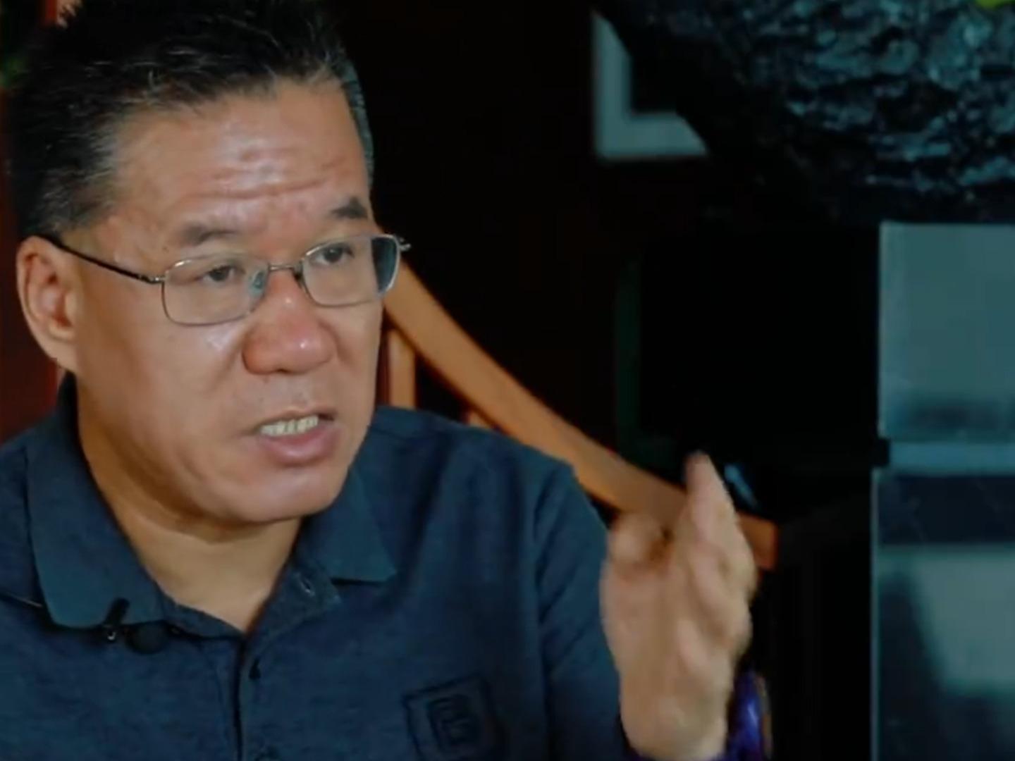 专家马光远建议取消频繁调休:调休现在搞得匪夷所思,还不放弃