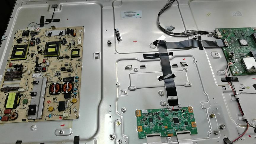 sony电视闪红灯6下故障哪里问题?首先确定电源恒流背光是否正常