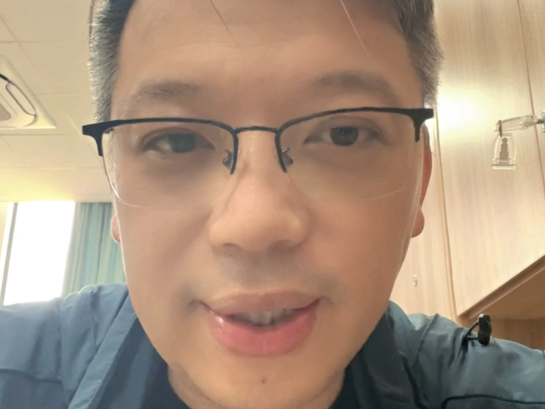 拥抱AI新时代,享受AI辅导编程!另外,短学期的校外实训一课程和程序...