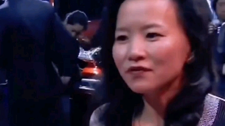 "记录明星名人故事 "道德与法治 著名的央视主持人竟然是潜伏我国的...