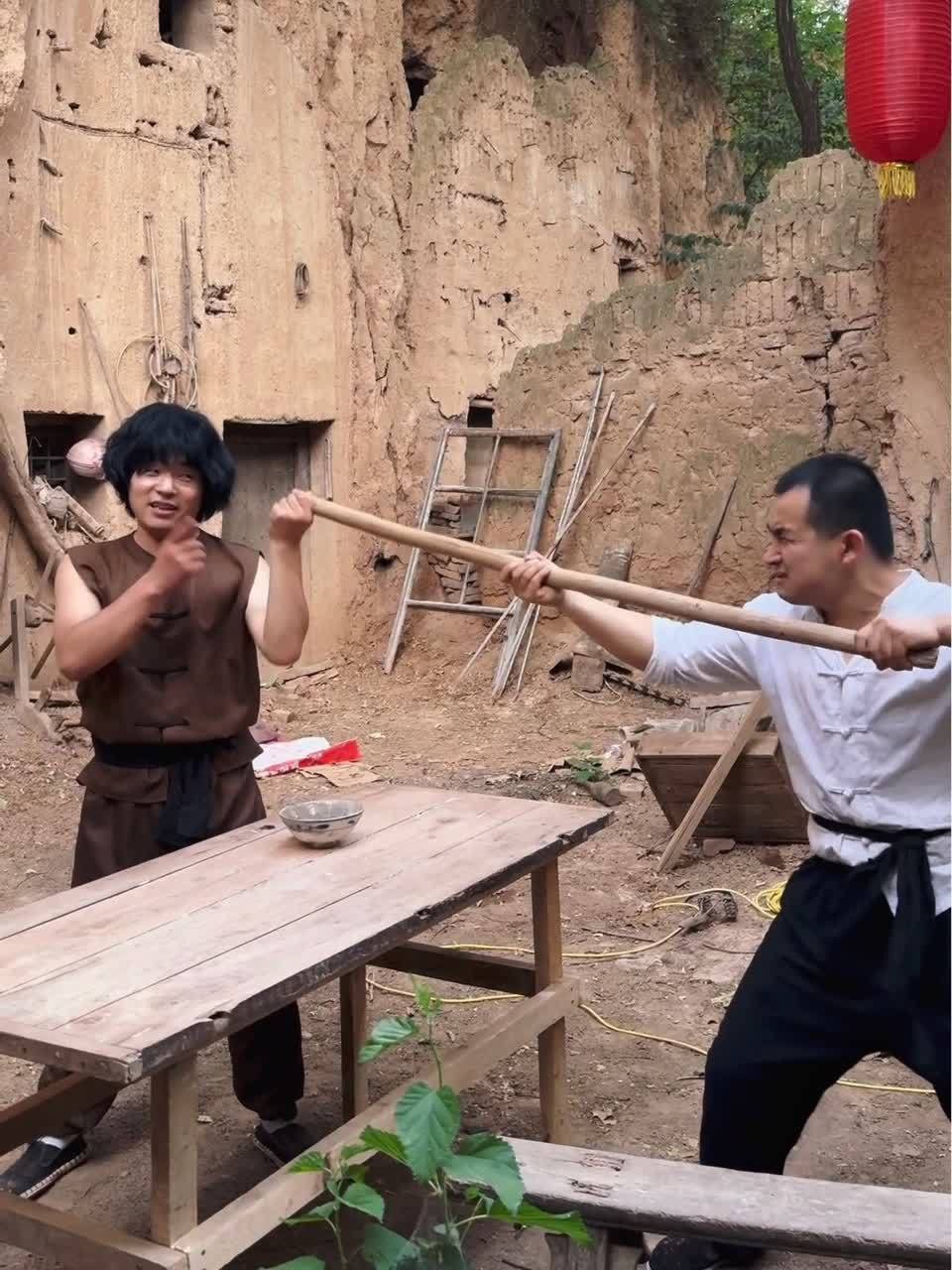 ...致敬80年代经典港片#经典港片 #武打片#经典影视 #成龙电影 #模仿...