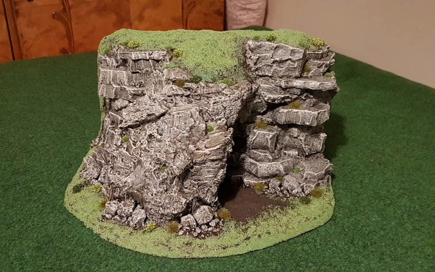 【微缩场景模型制作教程】让我们制作一些桌面地形洞穴入口