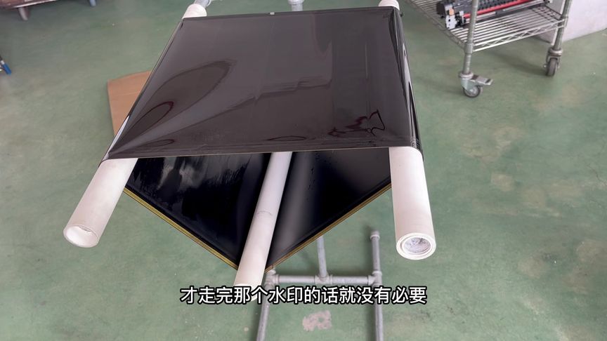 施乐打印机,打印出来有水印,打印测试版每个颜色都有一样的斑点