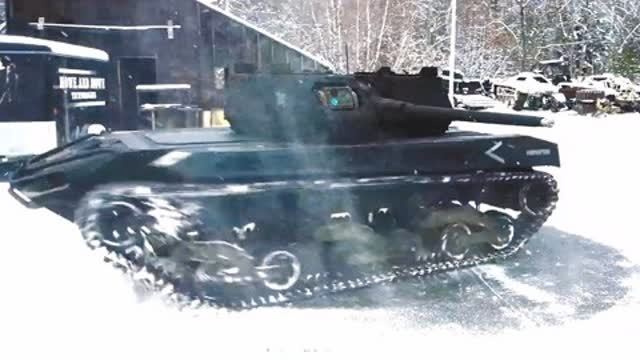 美国新款无人坦克测试曝光 底盘飞快旋转炮管稳定不动