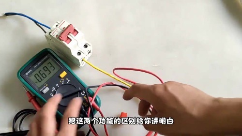 万用表live与ncv的区别