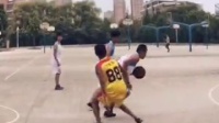 篮球教学#传奇美如画,转身后仰跳投,教科书般的跳投