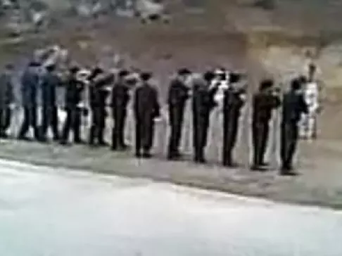 [唐吉磕碜]越南枪决死刑毒贩现场.