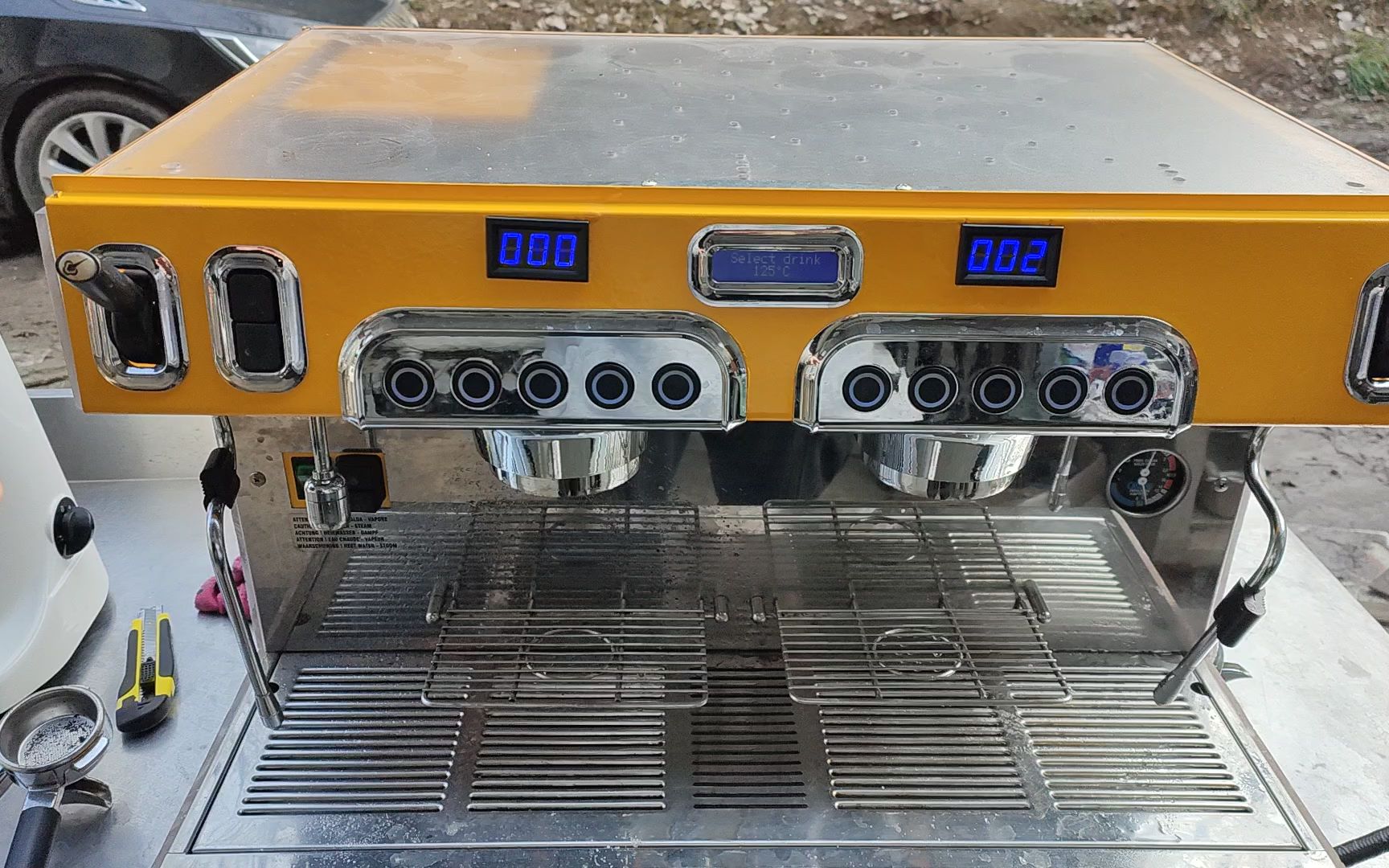 王贰瑰夏成都咖啡机专卖店