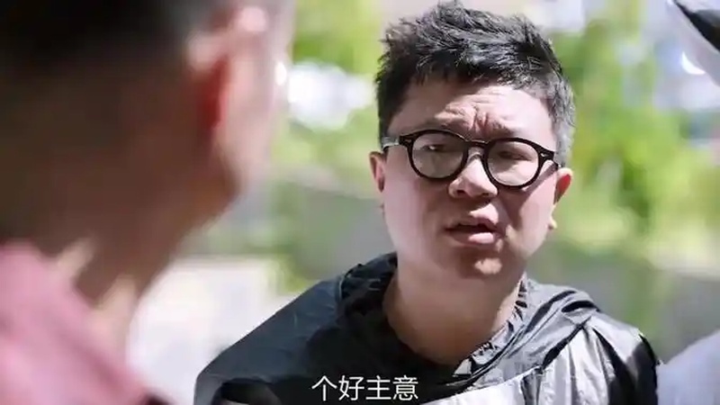 这建模软件算是给你玩明白了,要是被老伴看到两个键盘都不够你跪