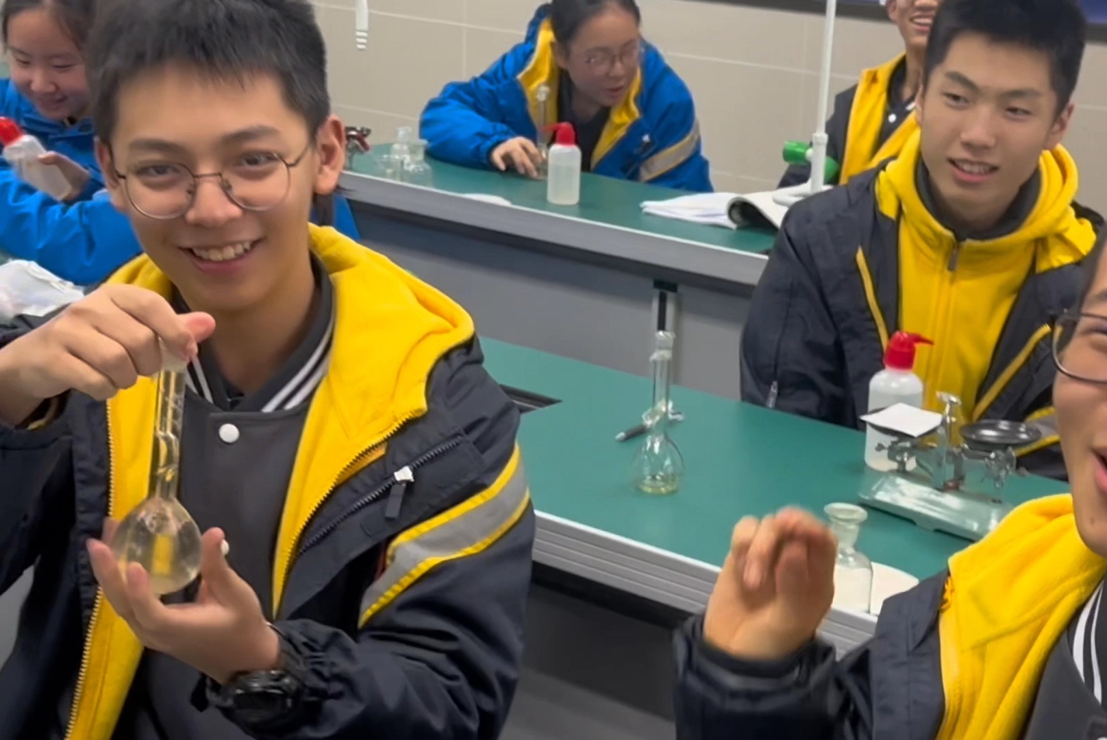 高中化学042 | 一定物质的量浓度溶液的配制