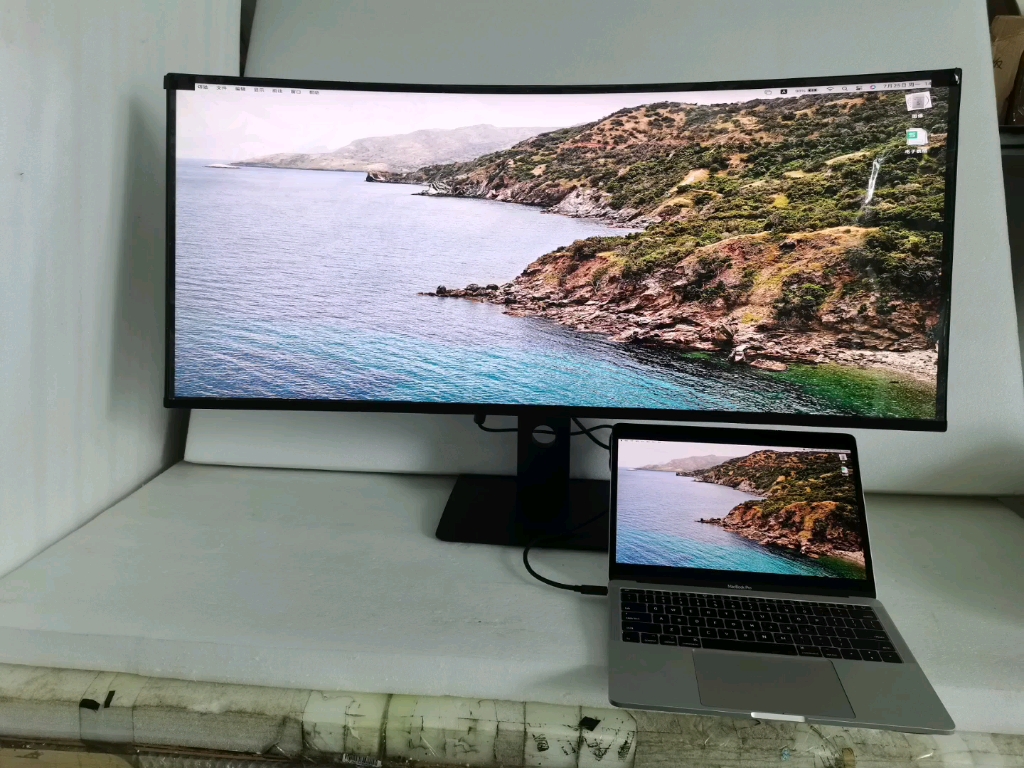 ...屏Typec反向充电 HDR升降三面无边框电脑显示器设计绘图办公电竞