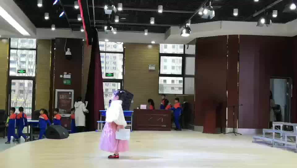 我们山北幼儿园2019年毕业的小朋友汤鸣瑄,现就读山南十六小一年级,...
