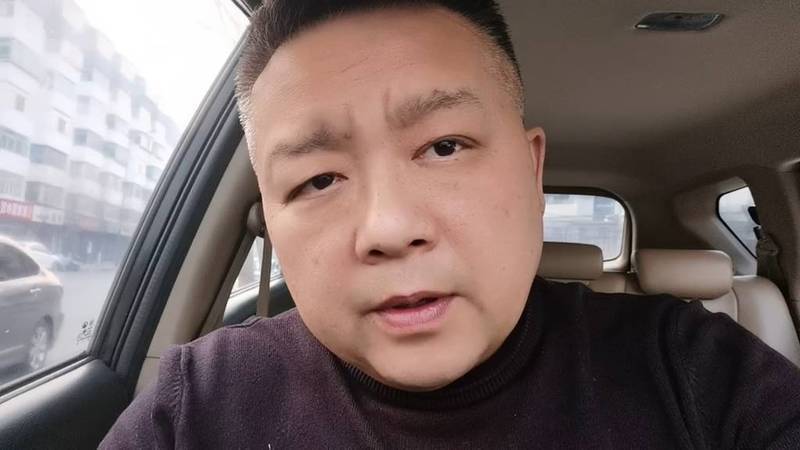 有没有法律界太陡出面解释一下加装电梯到底违不违法