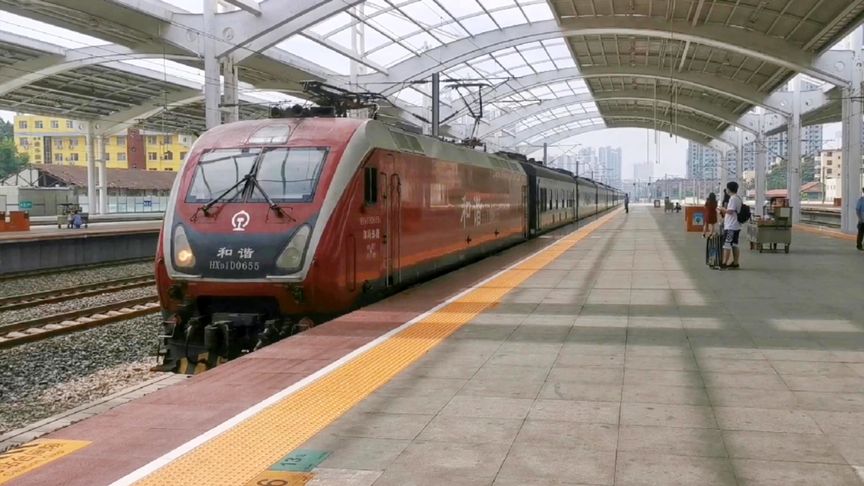 从南昌发往北京西特快列车T168,停靠保定站4分钟,全程1580公里