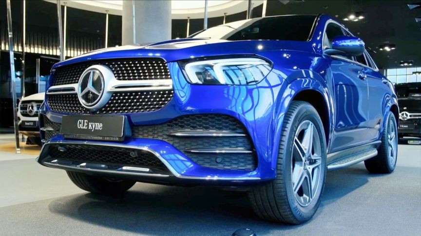 2020款奔驰GLE350d Coupe到货,坐进车内打开氛围灯,瞬间惊艳了
