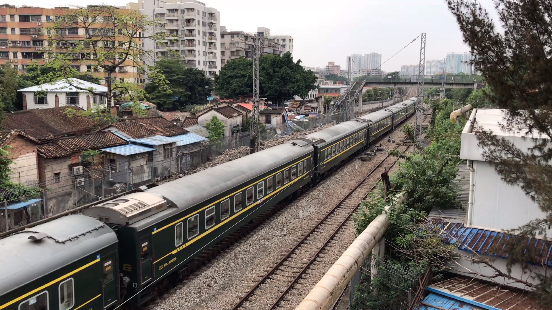 送别K365/K366次列车