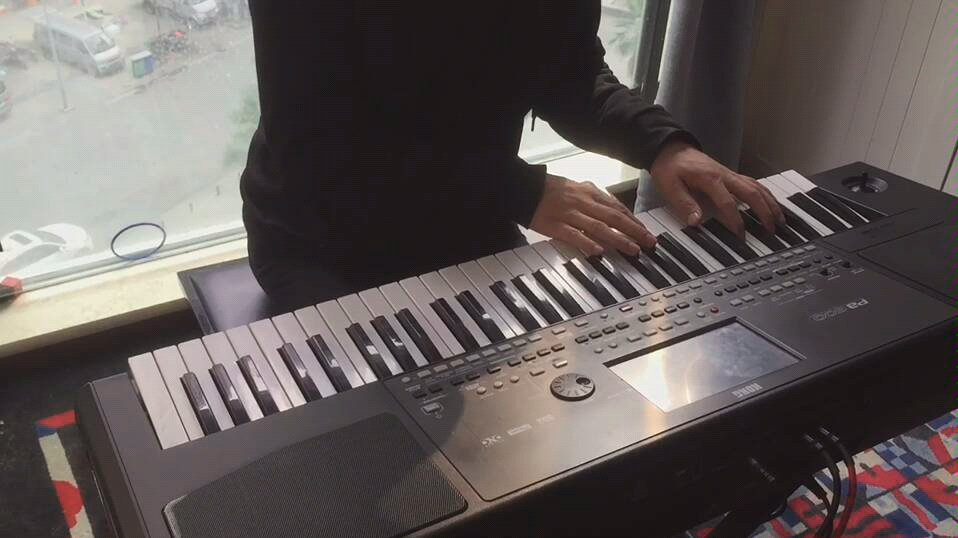 Korg pa600即兴演奏funk &fusion