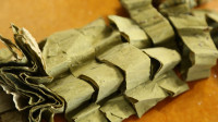 湿气重还喝红豆薏米水?一款茶每天喝,赶走湿气,体重慢慢降下来